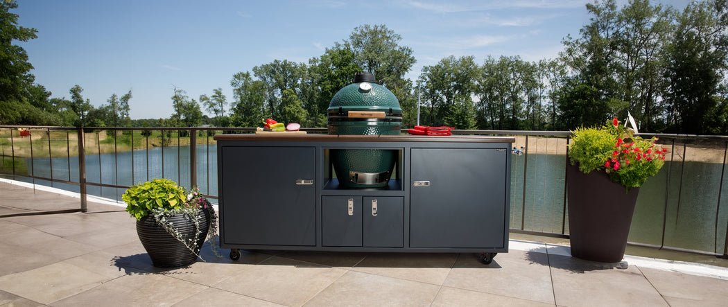 Challenger Designs Outdoor Kitchens at Texas Star Grill Shop